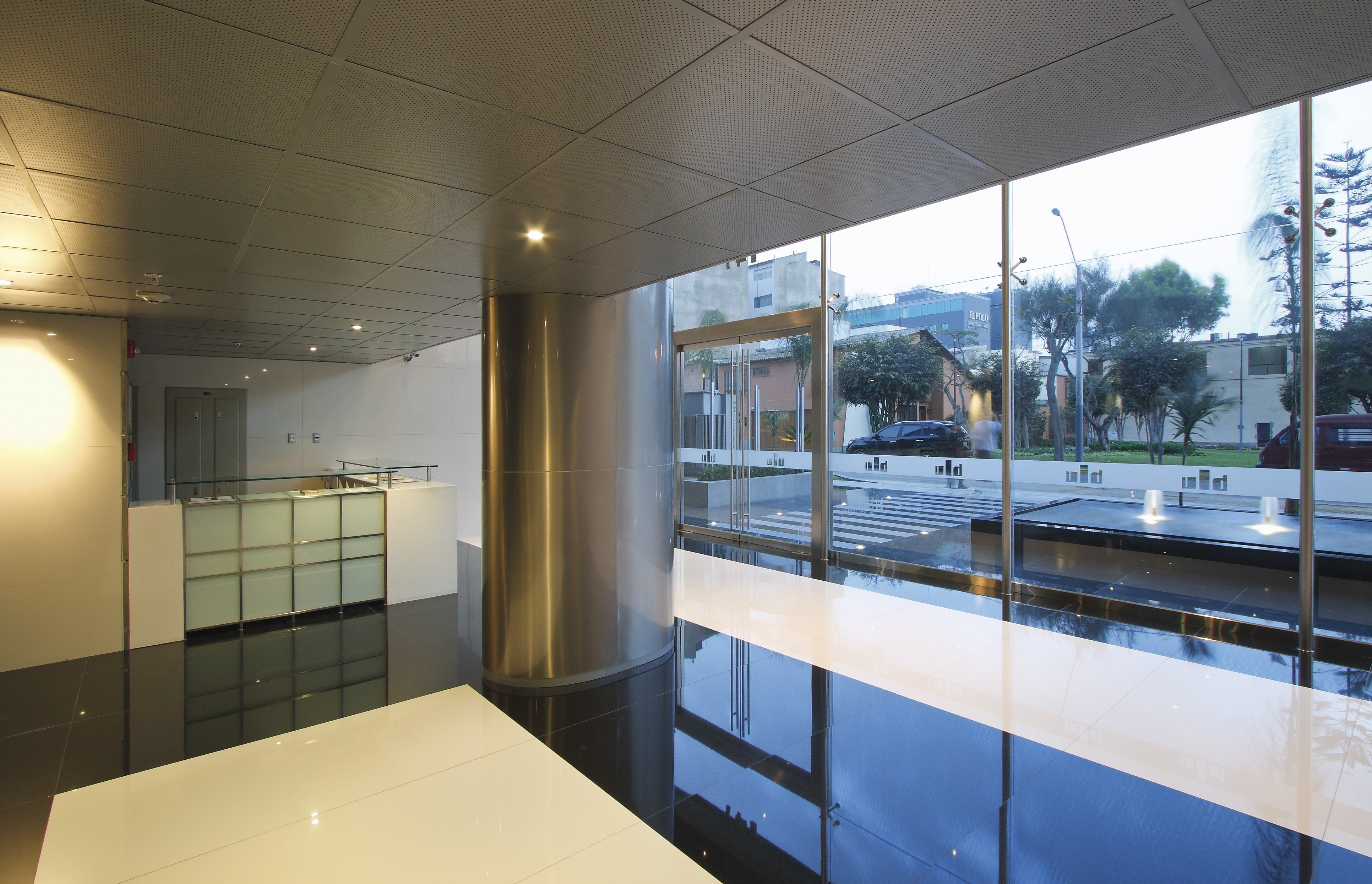 CENTRO EMPRESARIAL BLU BUILDING I