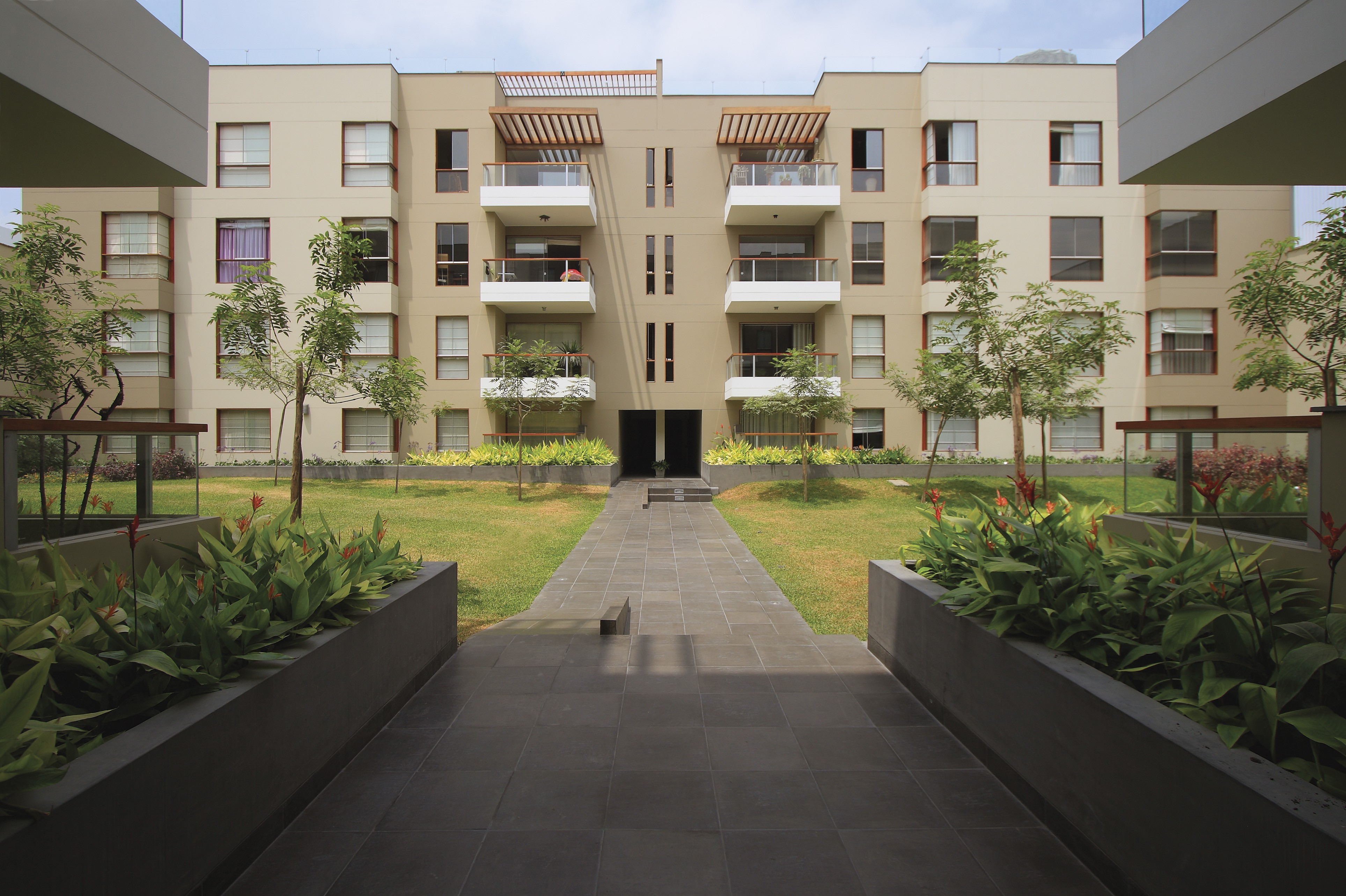 Diseño de Edificios Multifamiliares Arquitecto Samuel Cárdenas