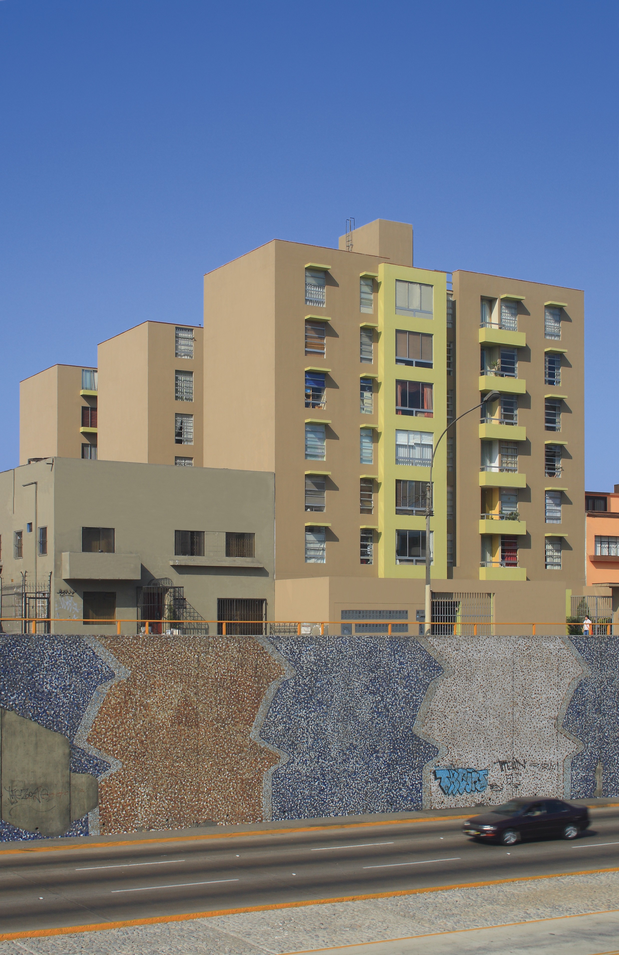 Diseño de Edificios Multifamiliares Arquitecto Samuel Cárdenas